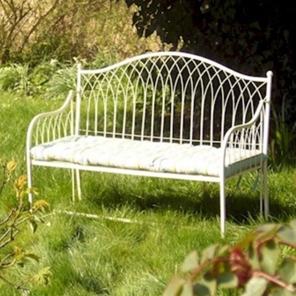 Country Style Cream Metal Garden Bench | Fizzy Fox Ripley